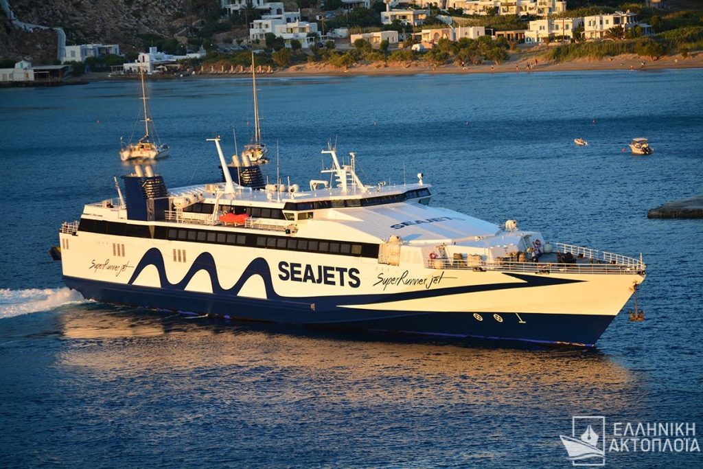 Στο SUPERRUNNER JET κατακυρώθηκαν οι γραμμές ΣΥΡΟΣ – ΤΗΝΟΣ – ΑΝΔΡΟΣ ...