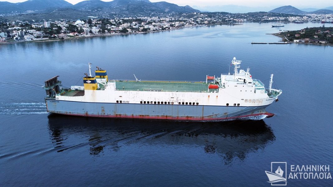 Στην Ελευσίνα το RO/RO CLEMENTINE της BLUE STAR FERRIES - Ελληνική ...