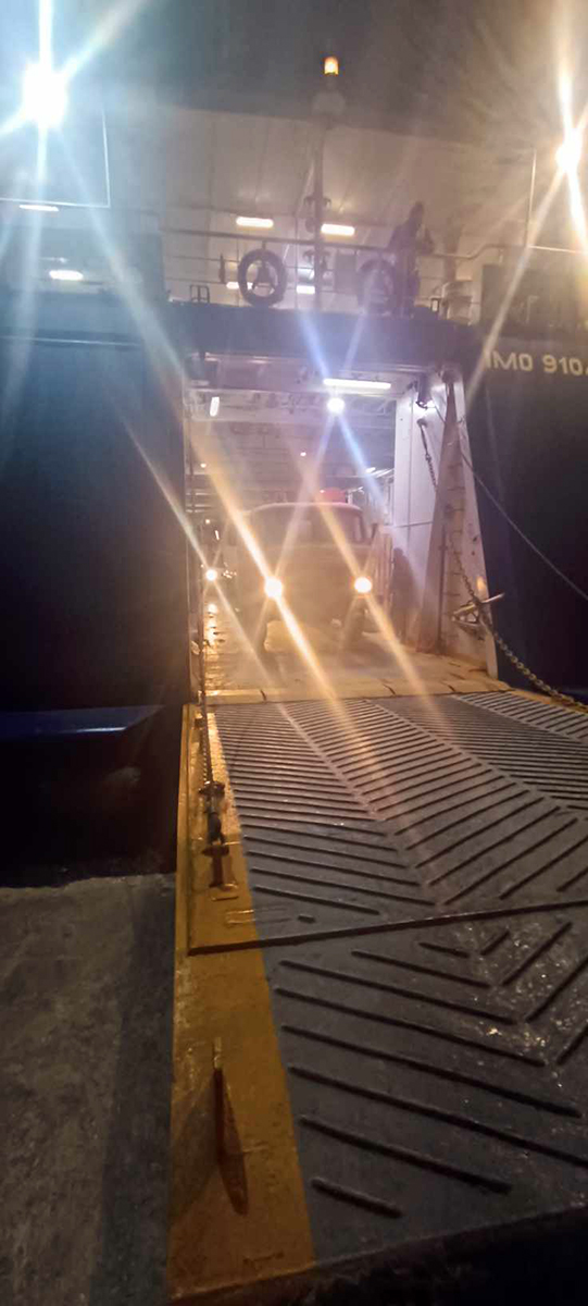 SAOS FERRIES: Δωρεάν μεταφορά πυροσβεστικών οχημάτων από την Σύρο και ...